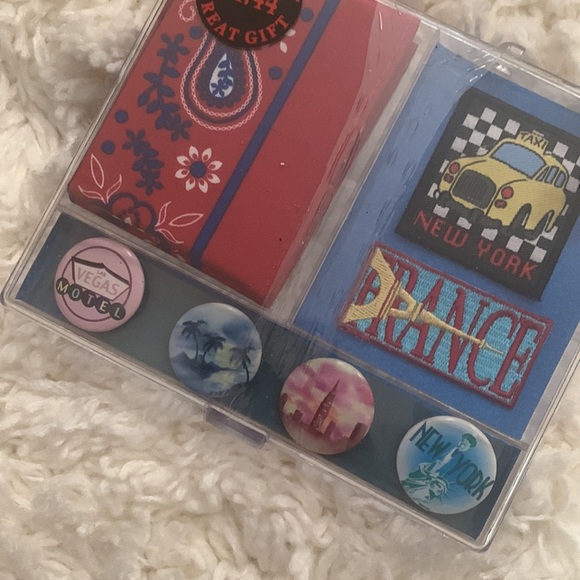 Vintage | Accessories | Vintage 9s Y2k Patch Pin Craft Set | Poshmark